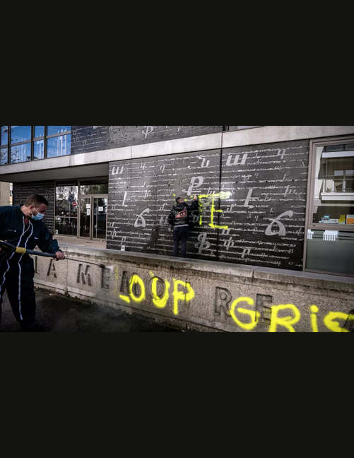 France to ban Turkish ‘Grey Wolves’ after defacement of Armenian ...